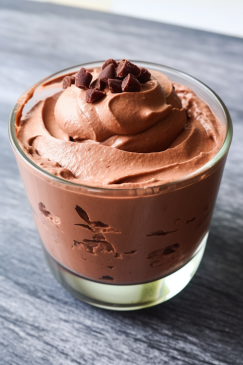 Simplest Ever Homemade Mousse Recipe - That Oven Feelin