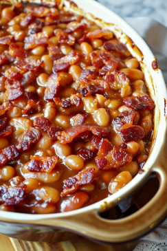 Brown Sugar and Bacon Baked Beans - That Oven Feelin