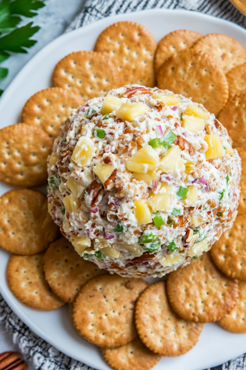Pineapple Cheese Ball - That Oven Feelin